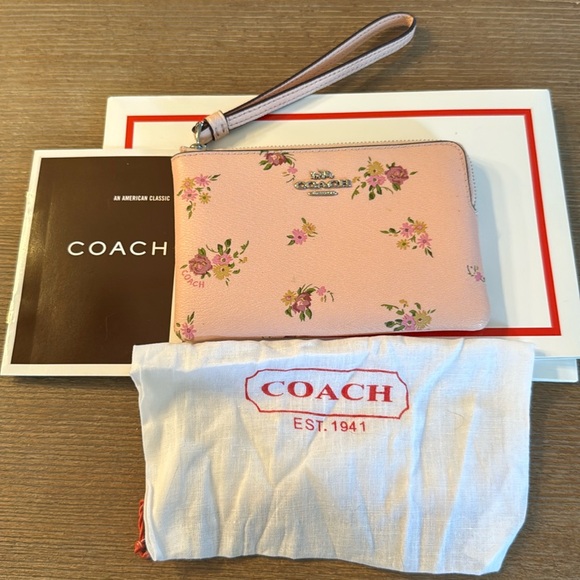 Coach | Bags | Coach Floral Wristlet With Leather Strap Gift Box And ...